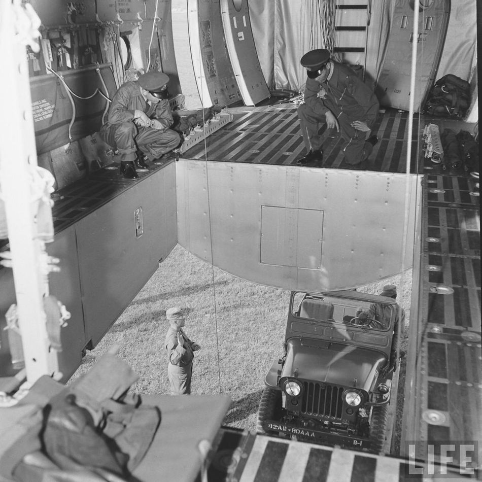 Vertical Envelopment Essay - G503 Military Vehicle Message Forums