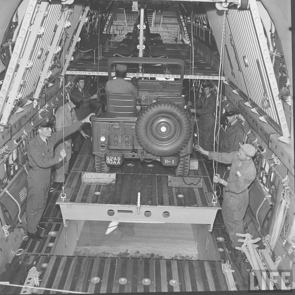 Vertical Envelopment Essay - G503 Military Vehicle Message Forums