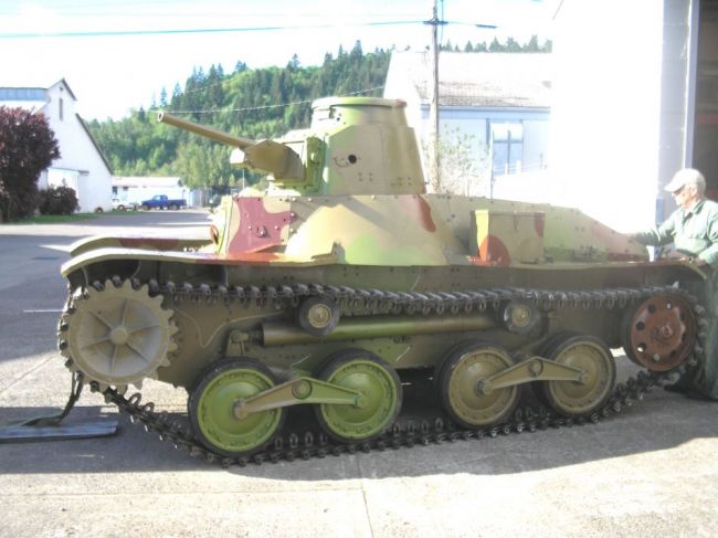 Type 95 Japanese Tank Camo Paint All DONE!!! - G503 Military Vehicle ...