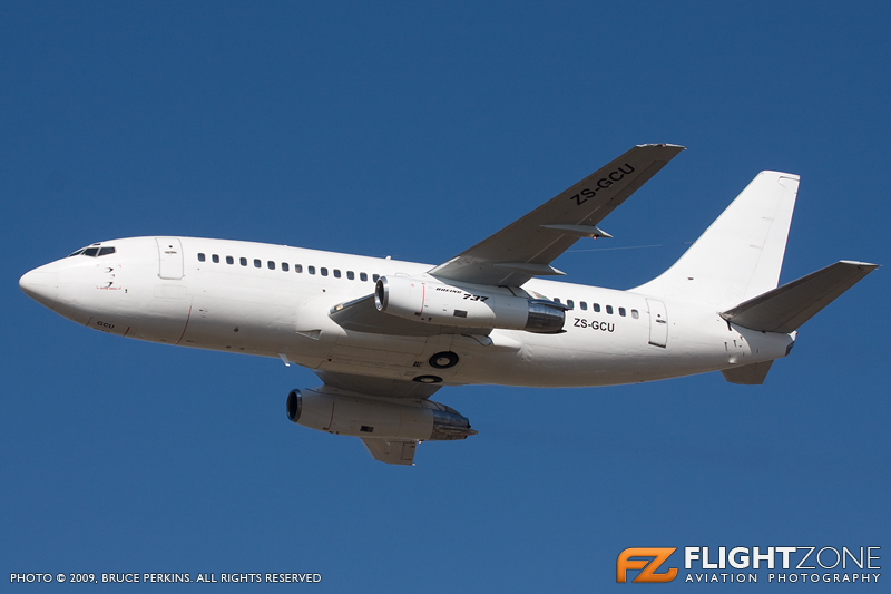 Boeing 737 ZS-GCU Rustenburg Airport FARG - The G503 Album