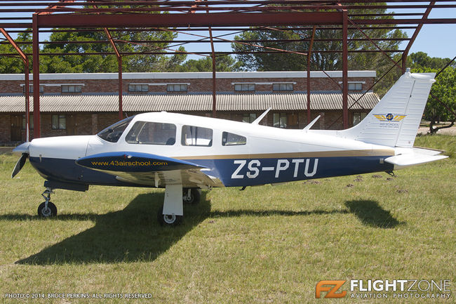 Piper PA-28R Cherokee Arrow ZS-PTU Port Alfred Airfield FAPA PA-28 43 ...